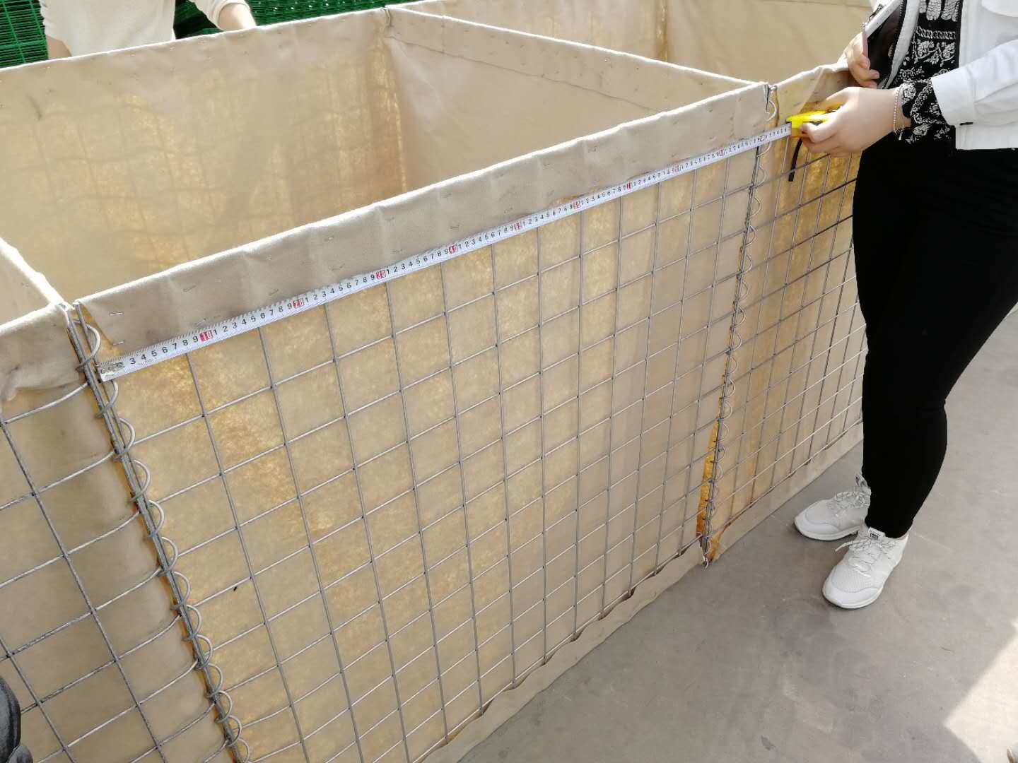 Military sand wall/gulf war blast wall/JOESCO products