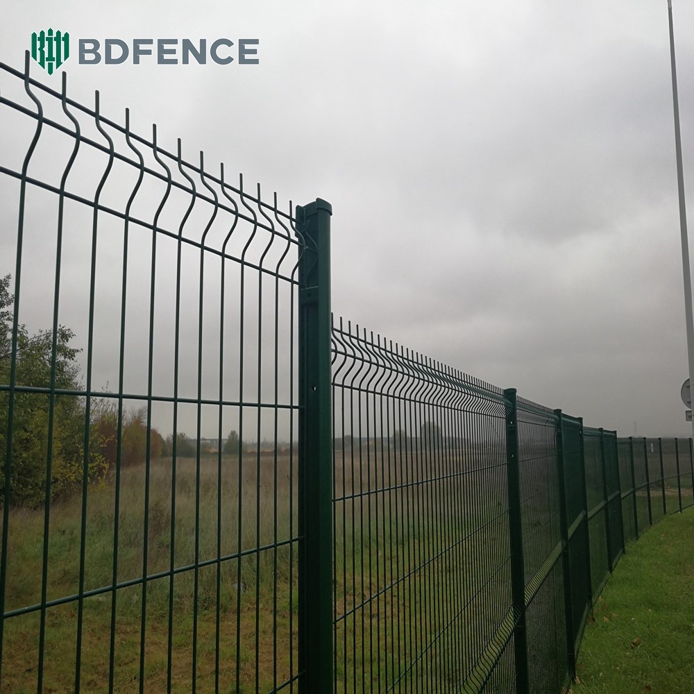 High Security Wire Mesh Fence 3D V Bending Curved Garden Farm Fence for Perimeter Security