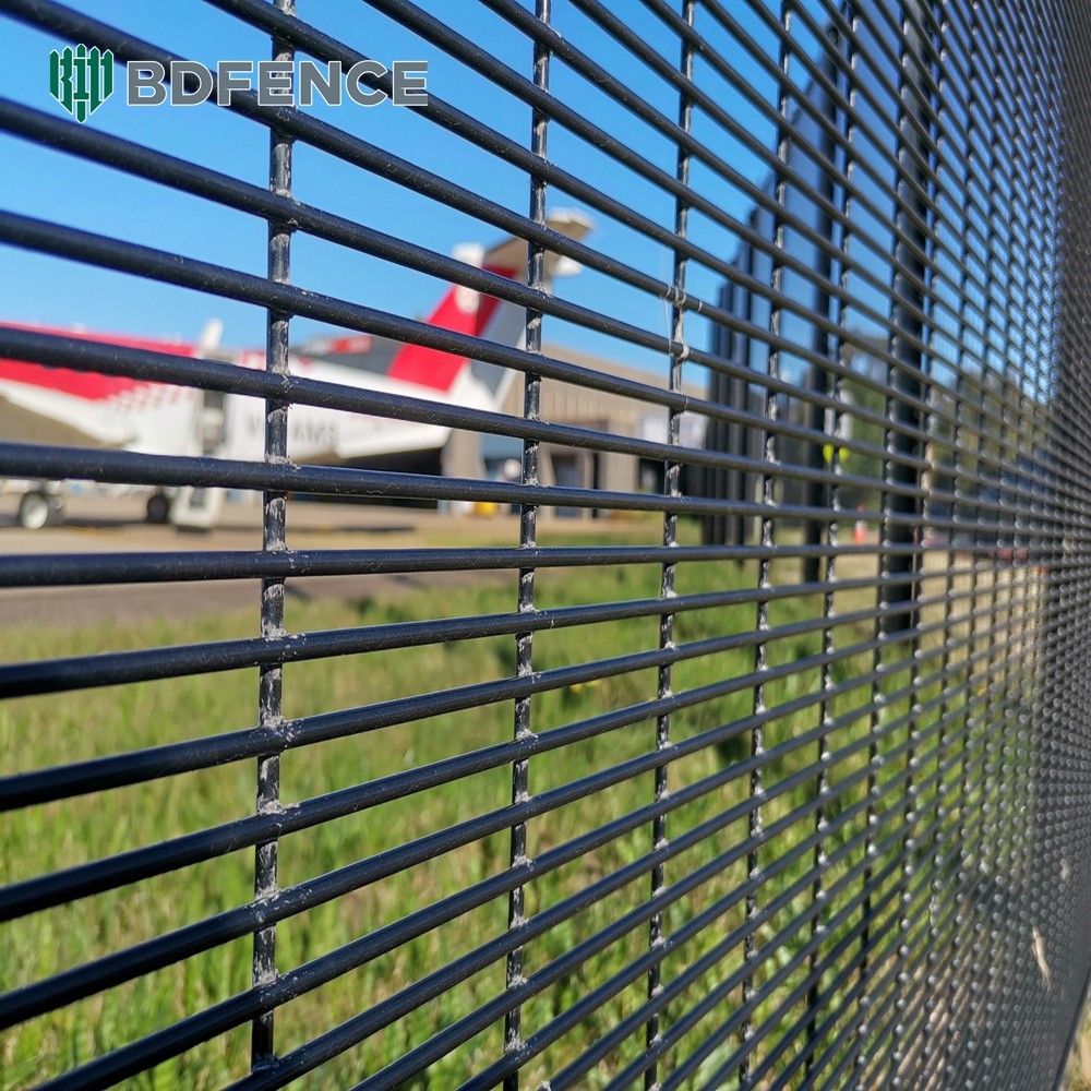 High Quality Wall Spikes Metal Anti Climb Fence Border Security Fence ...